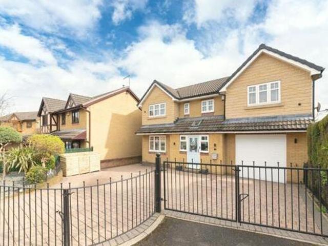 4 Bedroom Detached House For Sale In Deepcar