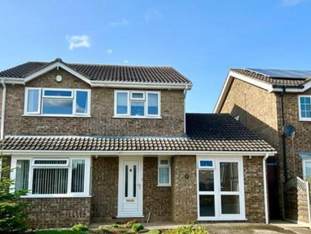 4 Bedroom Detached House For Sale In Deeping St James
