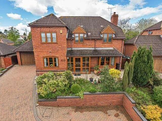 4 Bedroom Detached House For Sale In Defford