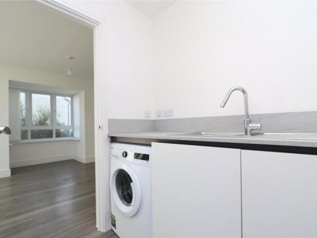 4 bedroom detached house for sale in Defoe Close, Tattenhoe Park, Milton Keynes, MK4