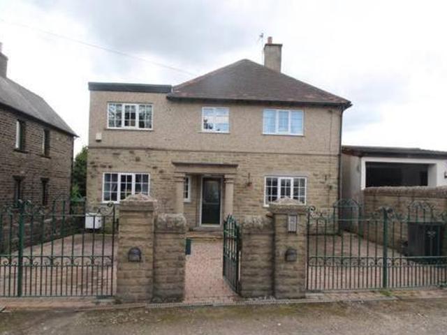4 bedroom detached house for sale in Denholme Gate Road Hipperholme Halifax West Yorkshire HX3