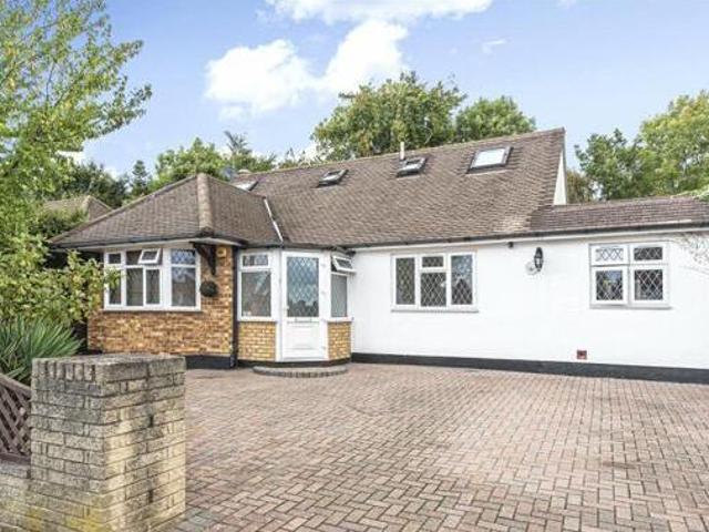 4 Bedroom Detached House For Sale In Denham