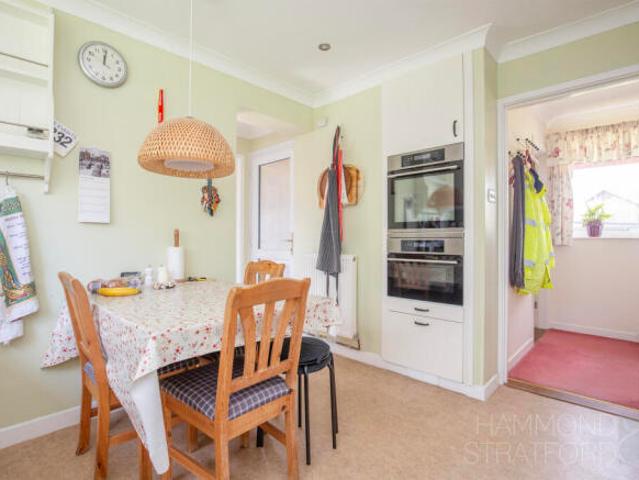 4 bedroom detached house for sale in Denmead Close, Eaton, NR4
