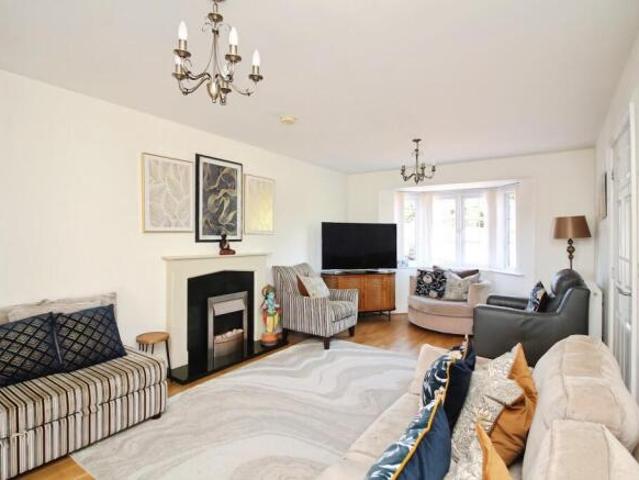 4 bedroom detached house for sale in Dent Drive, Thurmaston, LE4