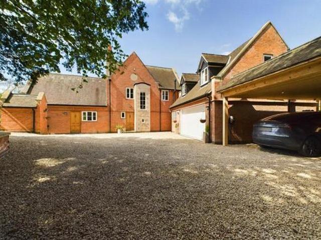 4 Bedroom Detached House For Sale In Derby, Leicestershire