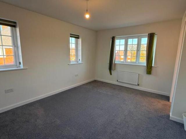 4 bedroom detached house for sale in Divot Drive, Birmingham, B31