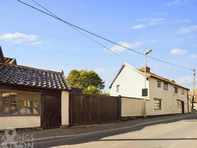 4 Bedroom Detached House For Sale In Dickleburgh