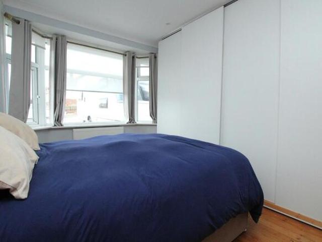4 bedroom detached house for sale in Dingley Road, Oakdale, Poole, BH15