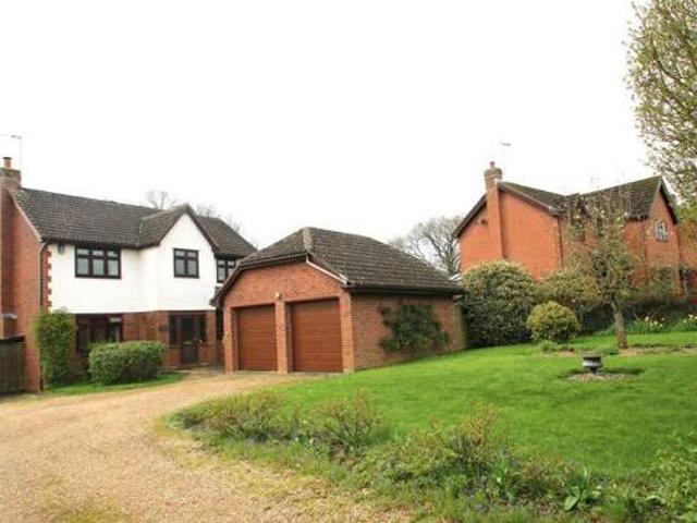 4 Bedroom Detached House For Sale In Dinton