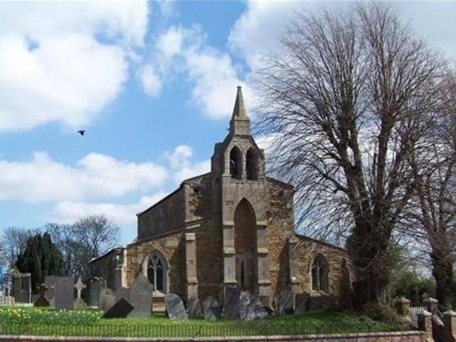 4 bedroom detached house for sale in Discreet Property LE14