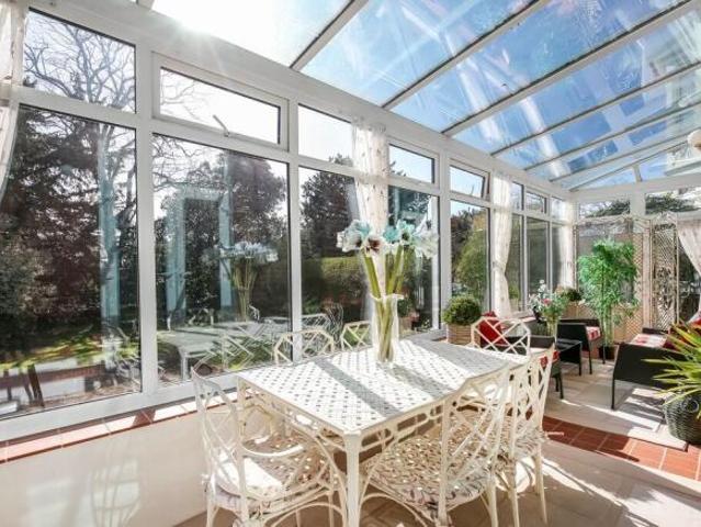 4 bedroom detached house for sale in Drayton, Hampshire, PO6