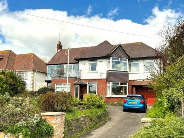 4 Bedroom Detached House For Sale In Drayton, Portsmouth