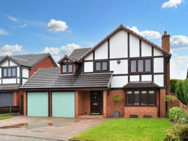 4 Bedroom Detached House For Sale In Droitwich Spa, Worcestershire