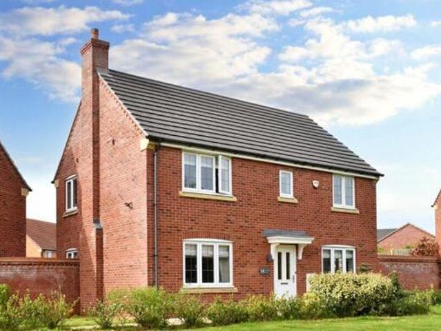 4 Bedroom Detached House For Sale In Droitwich Spa, Worcestershire