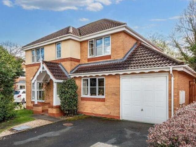 4 Bedroom Detached House For Sale In Droitwich Spa, Worcestershire