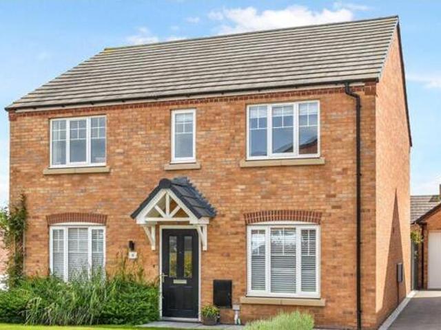 4 Bedroom Detached House For Sale In Droitwich Spa, Worcestershire