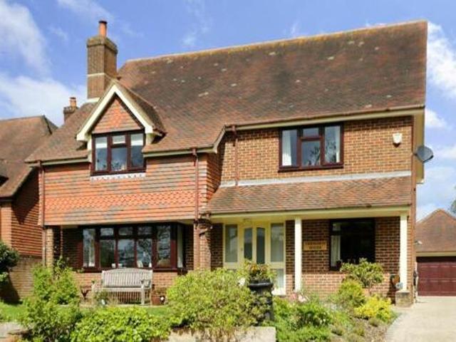 4 Bedroom Detached House For Sale In Droxford