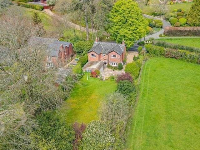 4 Bedroom Detached House For Sale In Droxford