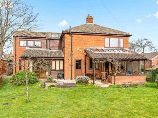 4 Bedroom Detached House For Sale In Duxford, Cambridgeshire