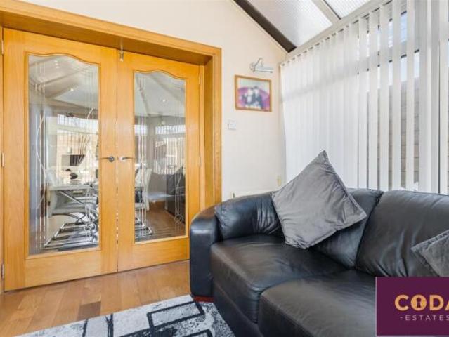 4 bedroom detached house for sale in Duich Gardens, Glasgow, G23