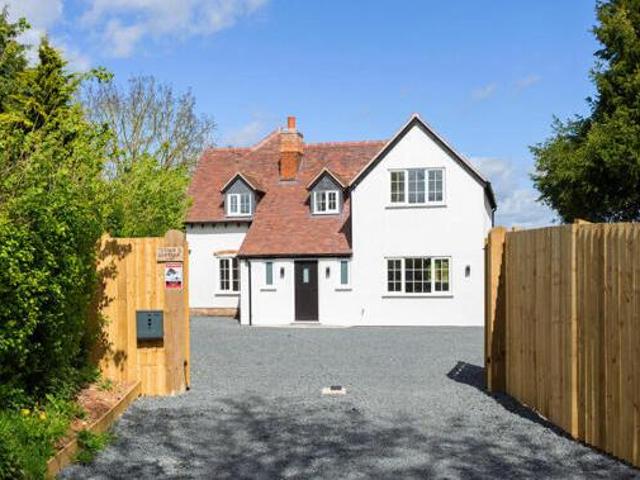 4 Bedroom Detached House For Sale In Dunnington