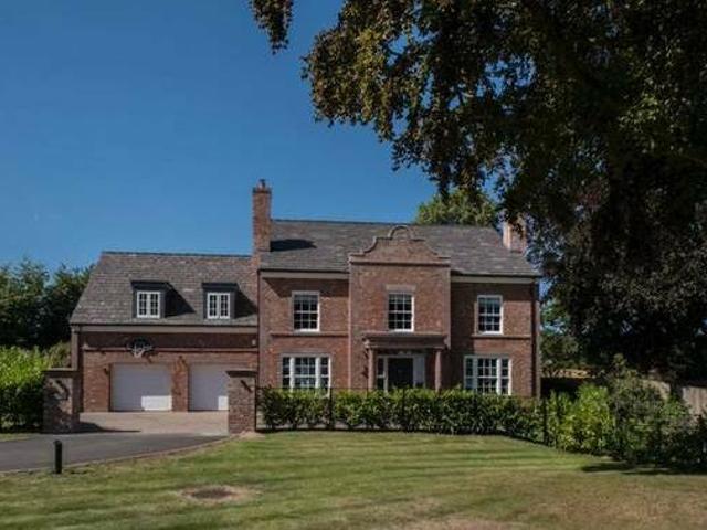 4 bedroom detached house for sale in Eaton Green Eaton Lane Eaton CW6
