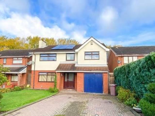 4 bedroom detached house for sale in Earle Close NewtonLeWillows Merseyside WA12 WA12
