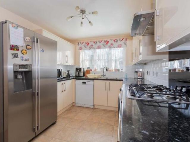 4 bedroom detached house for sale in Earls Lane, Cippenham, SL1