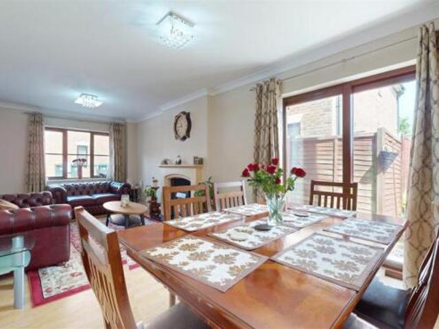 4 bedroom detached house for sale in Earlshall Place, Westcroft, Milton Keynes, MK4
