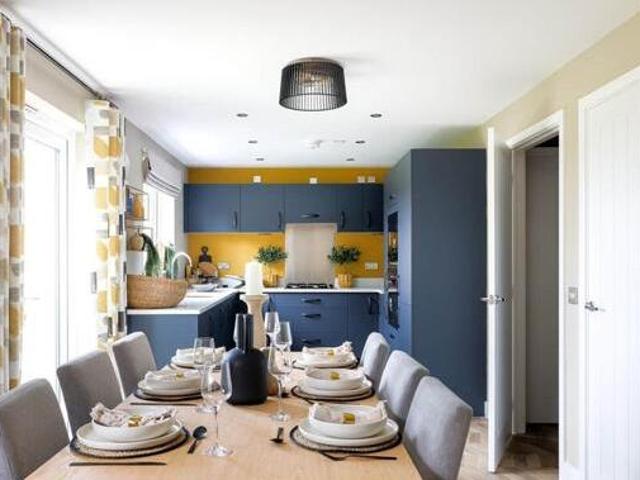 4 Bedroom Detached House For Sale In East Calder