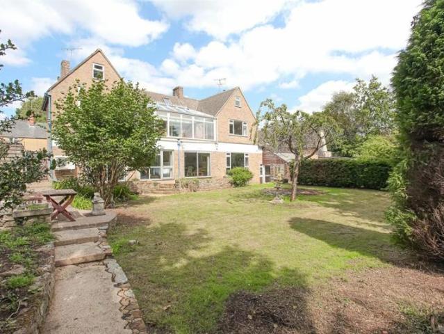 4 bedroom detached house for sale in East End, Hook Norton, Ba.