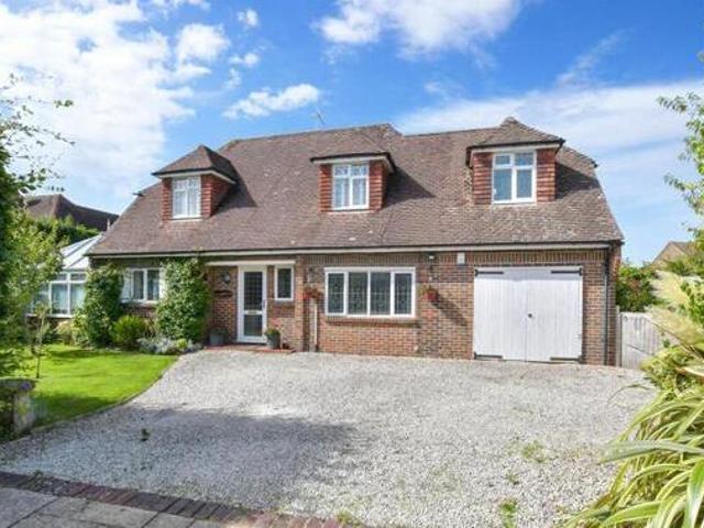 4 Bedroom Detached House For Sale In East Preston