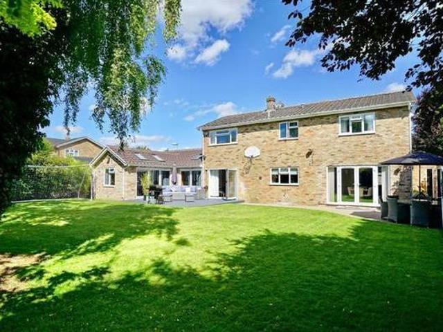 4 bedroom detached house for sale in East Street Bluntisham Huntingdon Cambridgeshire PE28 PE28