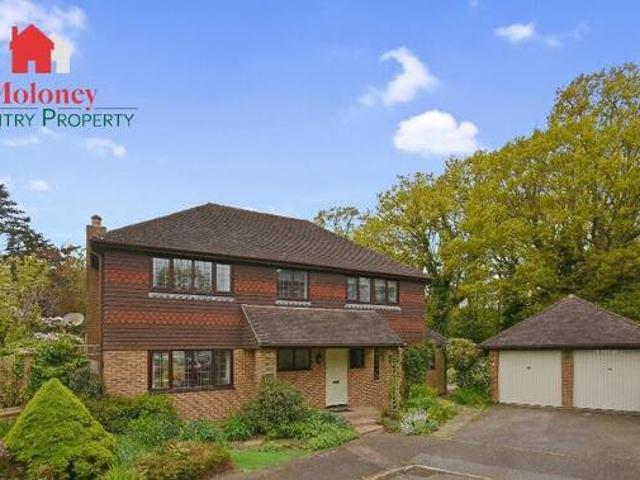 4 Bedroom Detached House For Sale In East Sussex