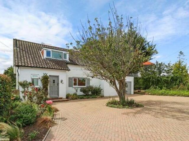 4 Bedroom Detached House For Sale In Eastbourne