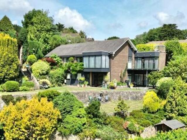 4 Bedroom Detached House For Sale In Eastbourne, East Sussex
