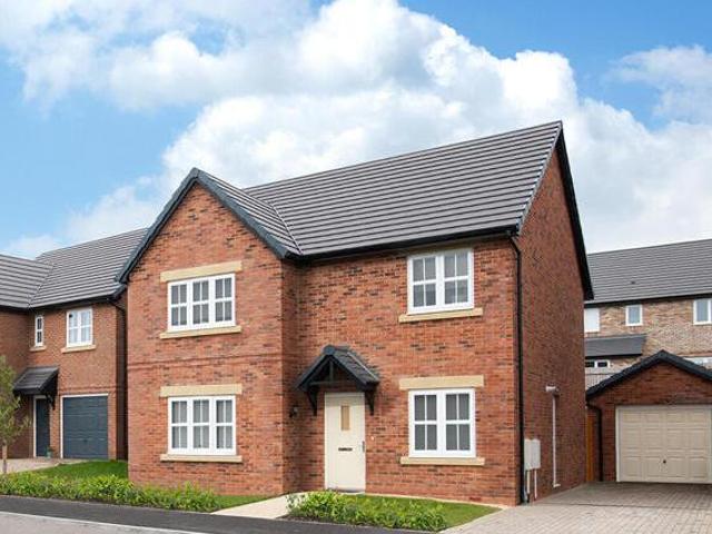 4 Bedroom Detached House For Sale In Eastway, Fulwood