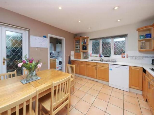 4 bedroom detached house for sale in Ebrington, Grove Lane, Hillingdon, UB8