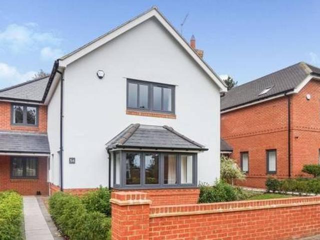 4 bedroom detached house for sale in Ecton Lane Northampton NN6 NN6