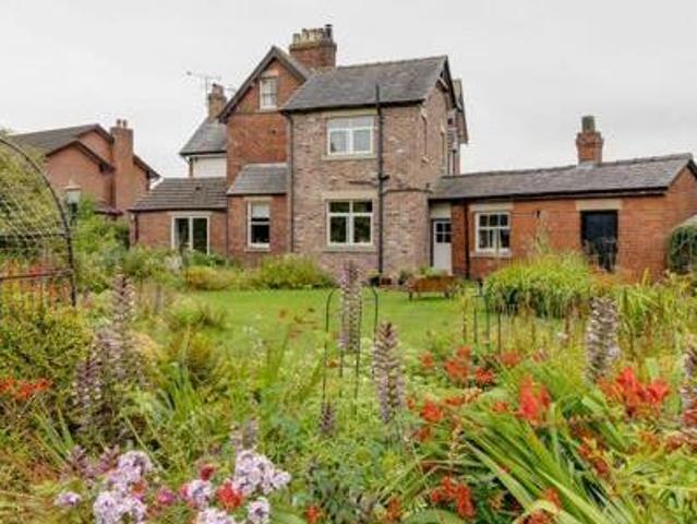 4 Bedroom Detached House For Sale In Eccleston
