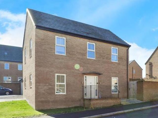 4 Bedroom Detached House For Sale In Eckington