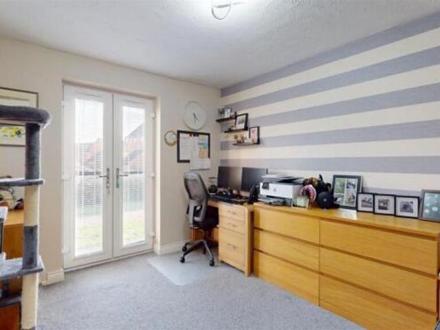 4 bedroom detached house for sale in Edzell Crescent, Westcroft, Milton Keynes, MK4