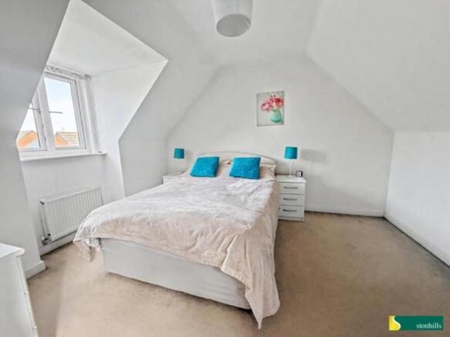 4 bedroom detached house for sale in Eden Road, St Crispins, Northampton, NN5