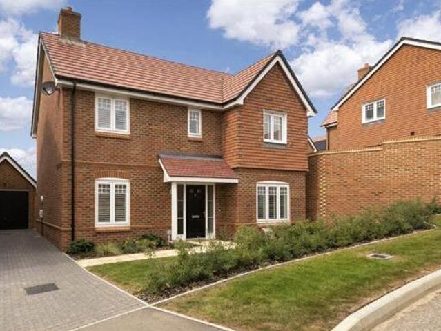4 Bedroom Detached House For Sale In Edenbridge, Kent