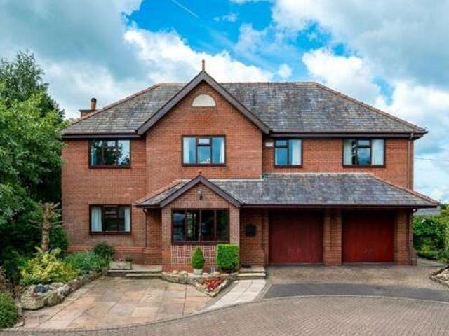 4 Bedroom Detached House For Sale In Edgworth