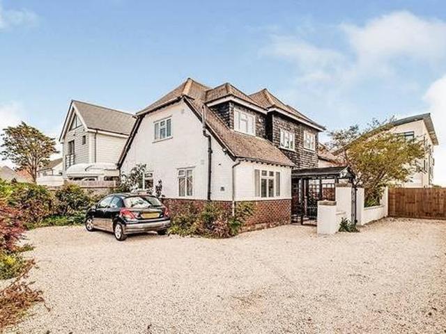 4 bedroom detached house for sale in Eirene Road GoringBySea Worthing BN12