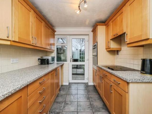4 bedroom detached house for sale in Eisele Close, Nottingham, NG6