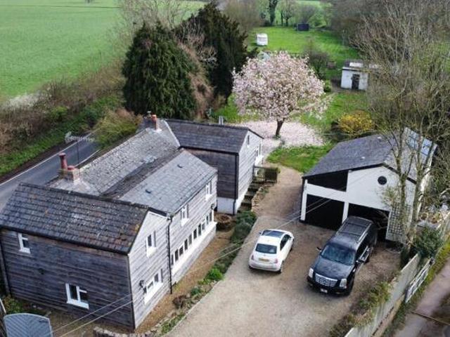 4 Bedroom Detached House For Sale In Elton Road, Elton