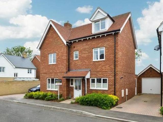 4 bedroom detached house for sale in Eldridge Close Clavering Saffron Walden Essex CB11 CB11