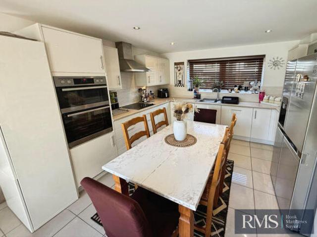 4 bedroom detached house for sale in Elemore Close, Newcastle Upon Tyne, NE13